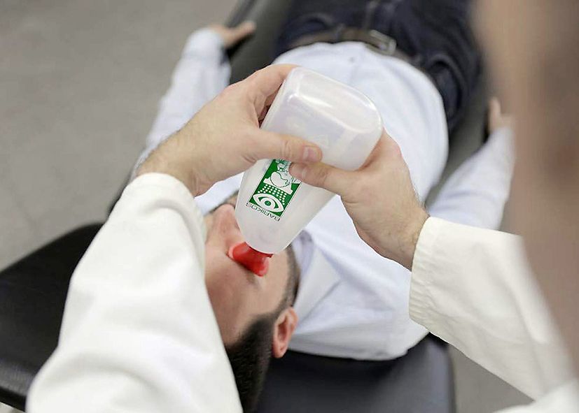 BARIKOS Augenspülflaschen-Set: 2 Augenspülflasche à 620 ml inkl ...